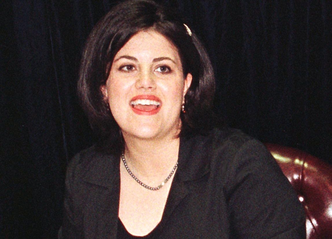 Lewinsky 'wins the internet' with intern joke | Toronto Sun