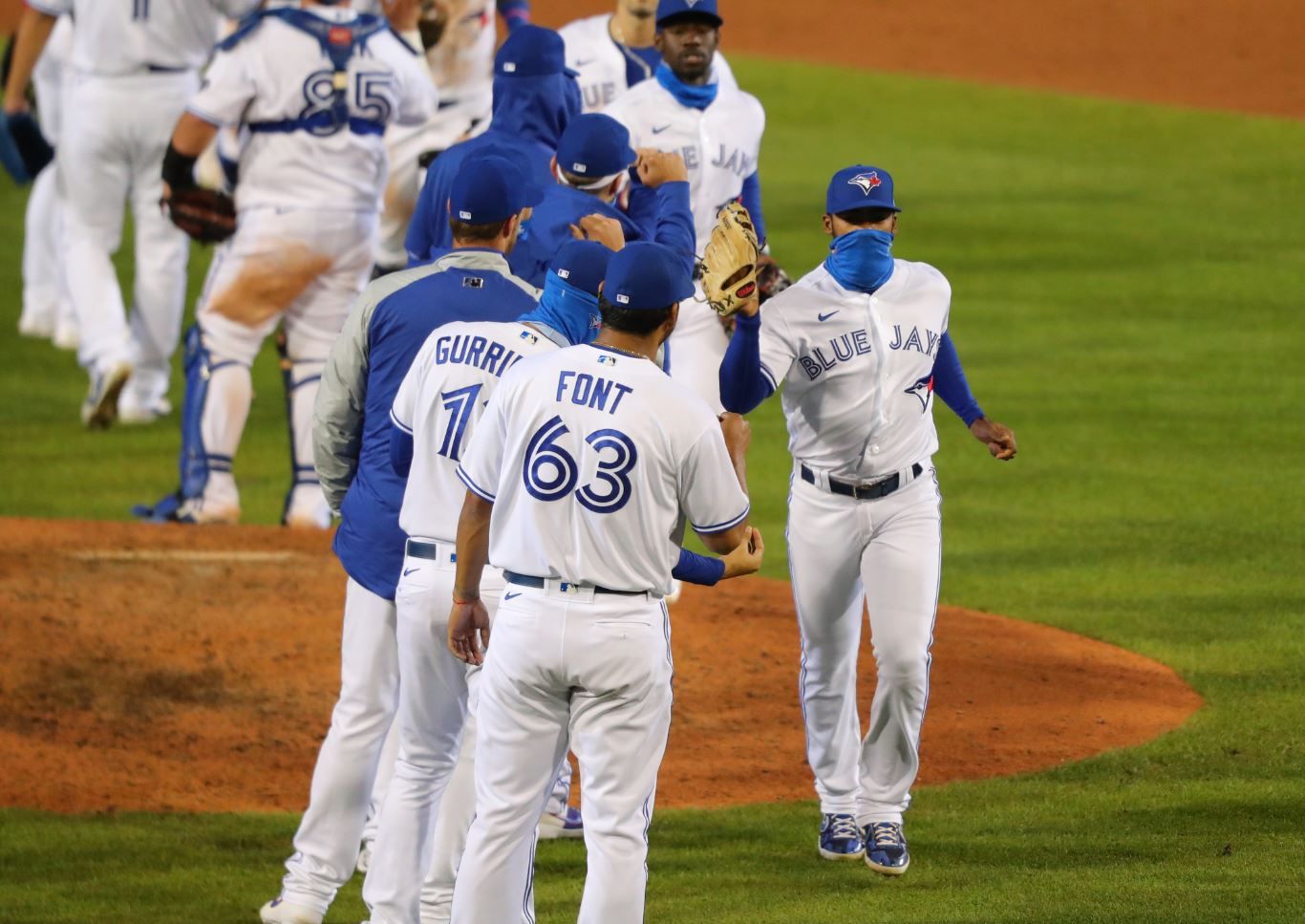 Even without clinching, Blue Jays have transitioned into playoff bubble ...