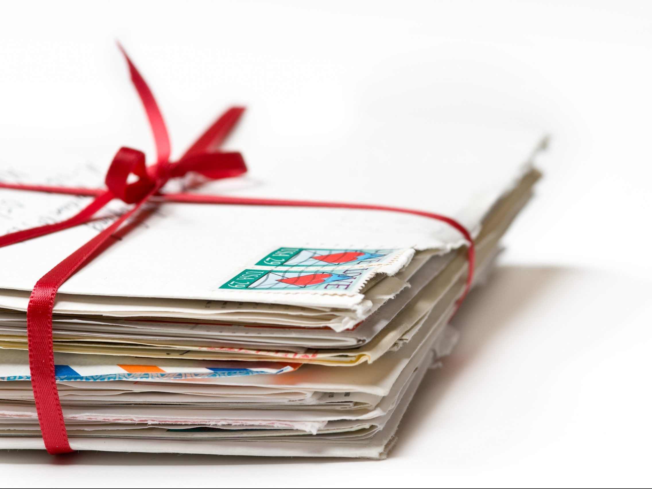ASK AMY Old Love Letters Don t Age So Well Canoe Com ASK AMY Old Love Letters Don t Age So Well Canoe Com