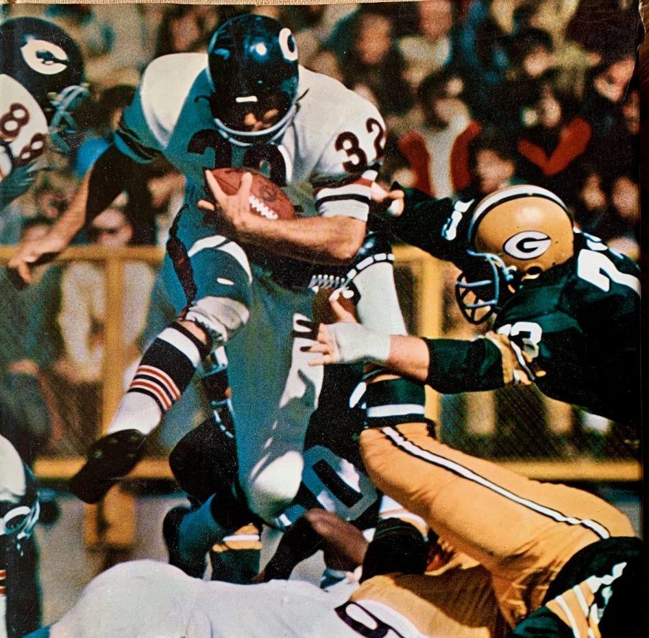 NFL history book tackled the sport's violent nature head on | Toronto Sun