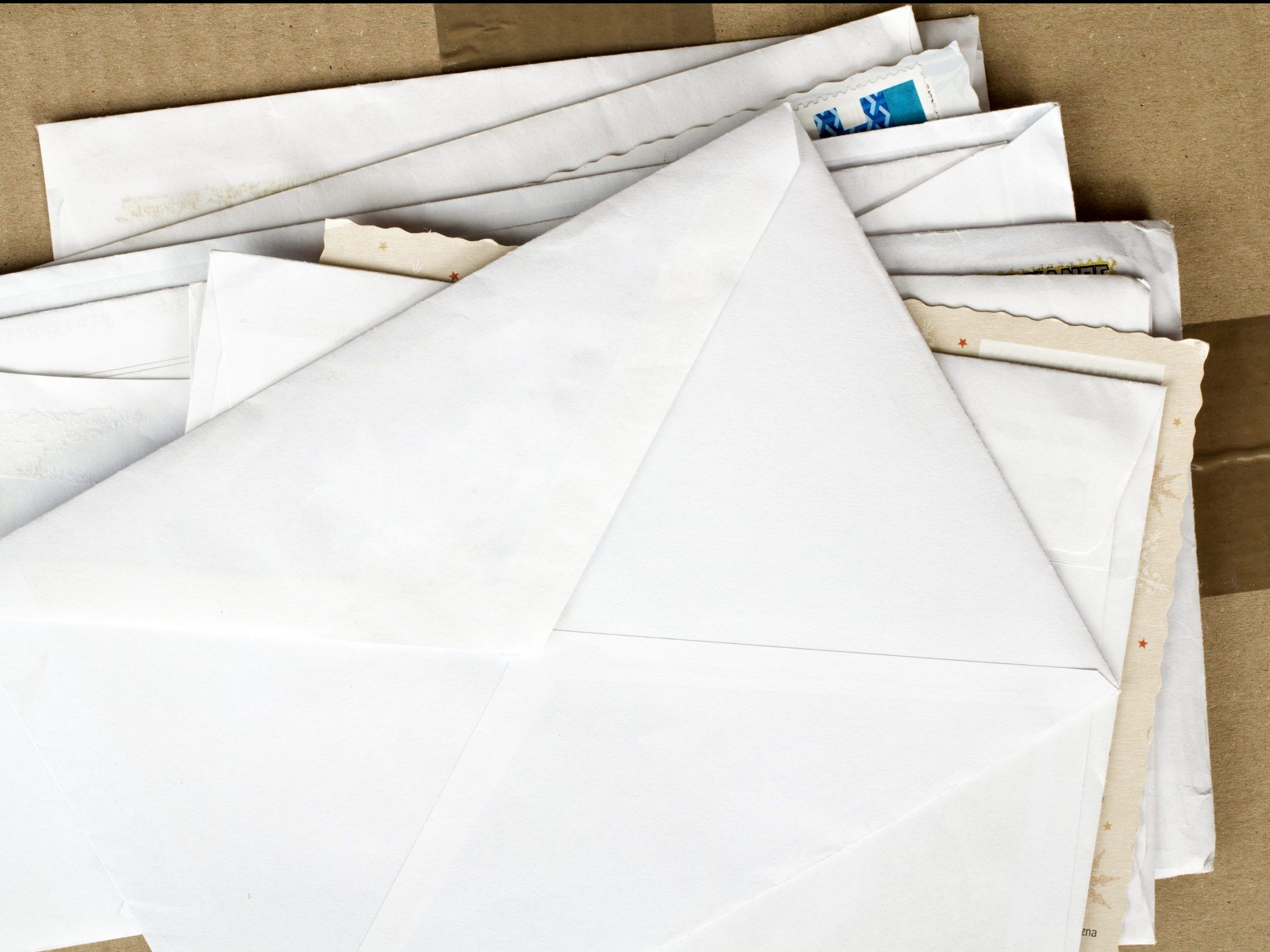 ASK AMY: Readers respond to saving old letters | Toronto Sun