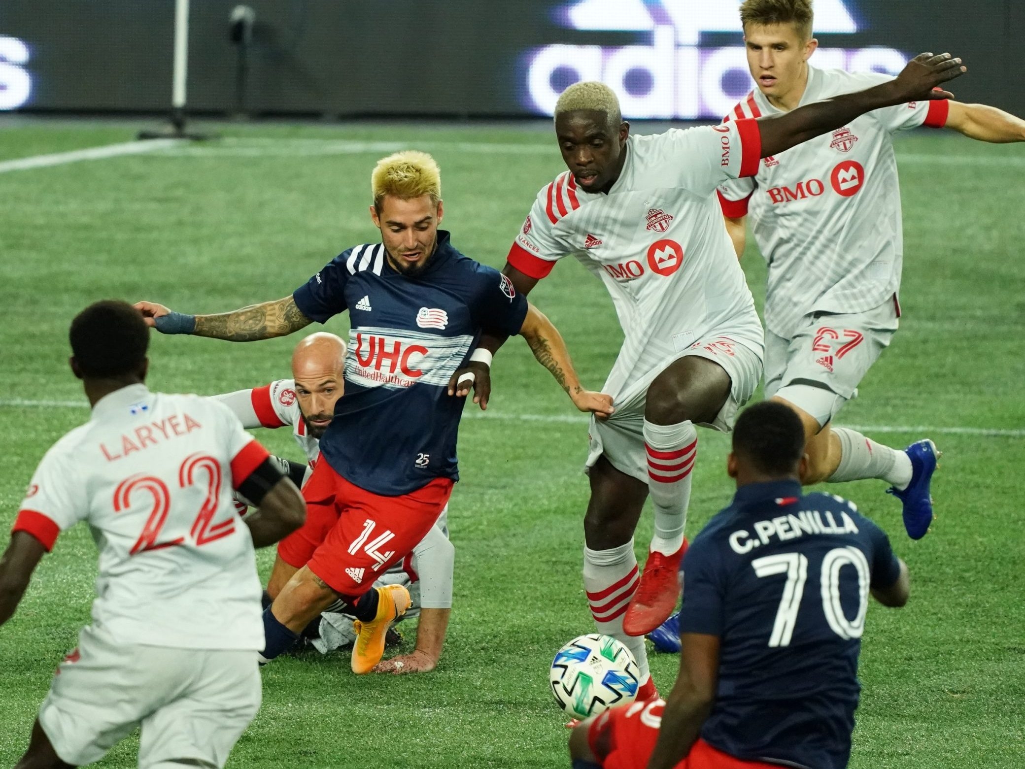 Toronto FC extends win streak, secures playoff spot with victory over ...
