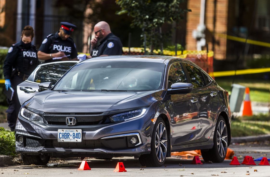 WARMINGTON: Thugs hit new low gunning down dad taking newborn to ...