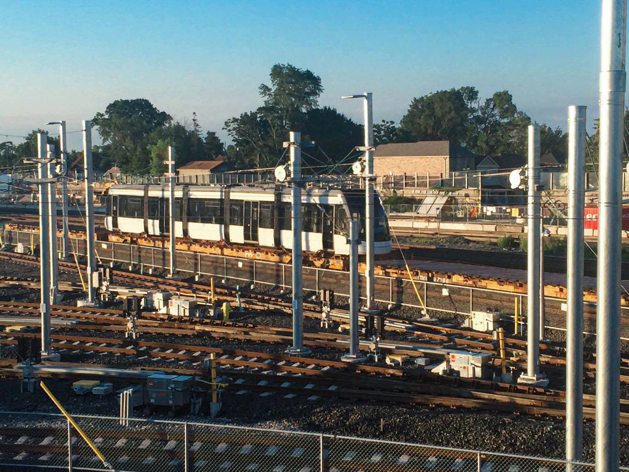 WATCH: New LRV train tested on Eglinton Crosstown line | Toronto Sun