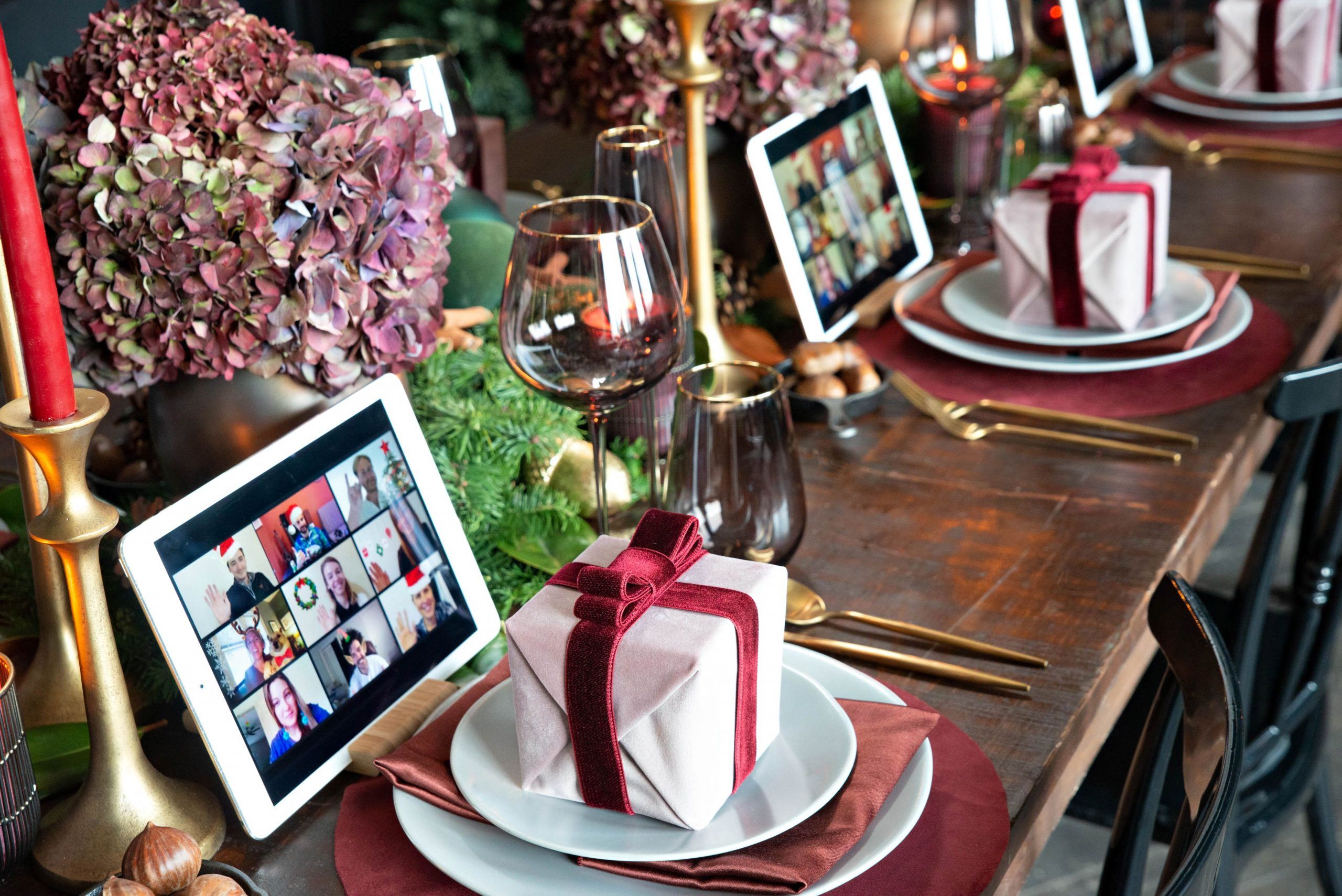 'Tis the season for 'A Connected Christmas' | Toronto Sun