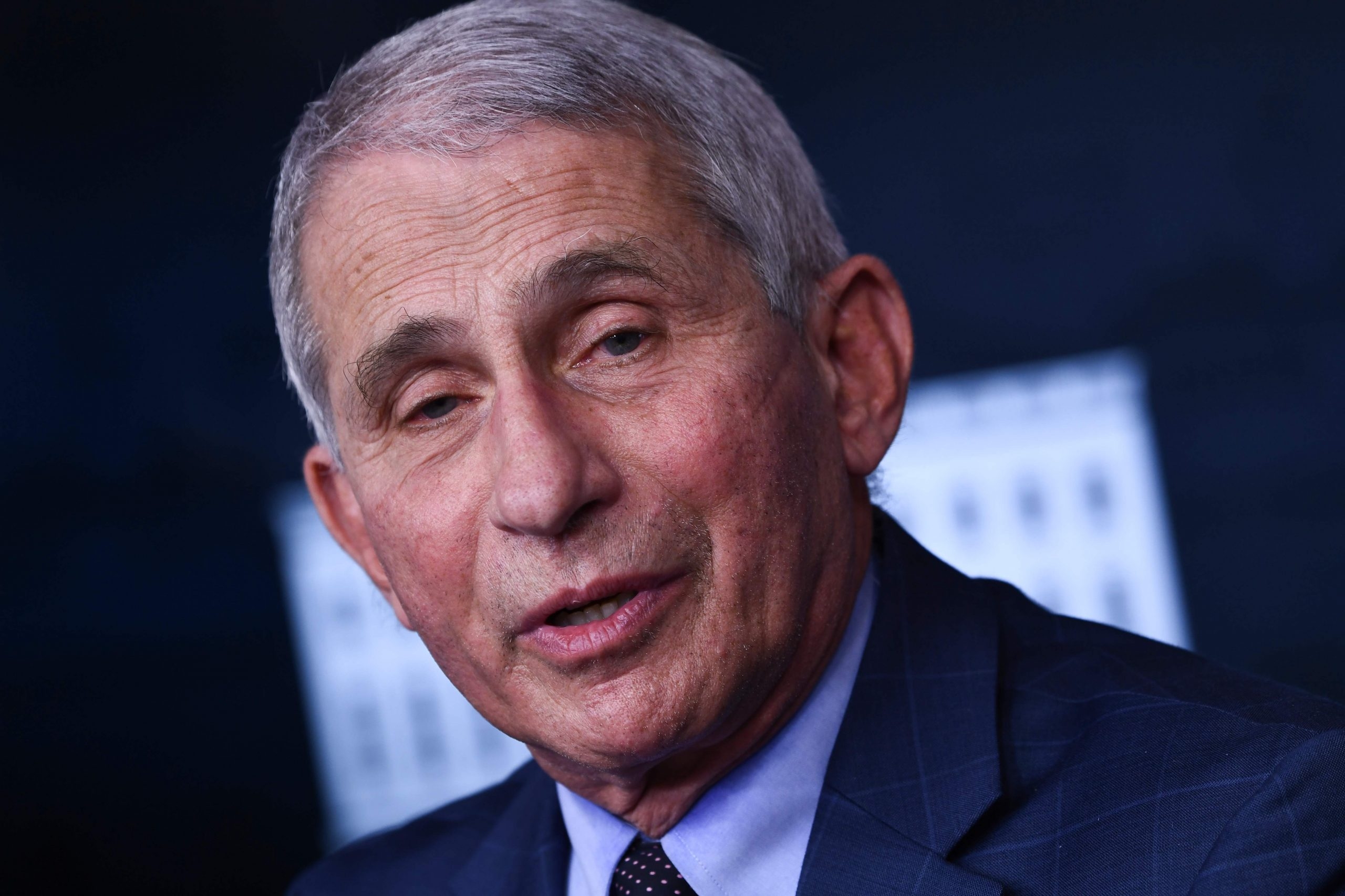 Packed sports stadiums could return by September, says Fauci | Toronto Sun