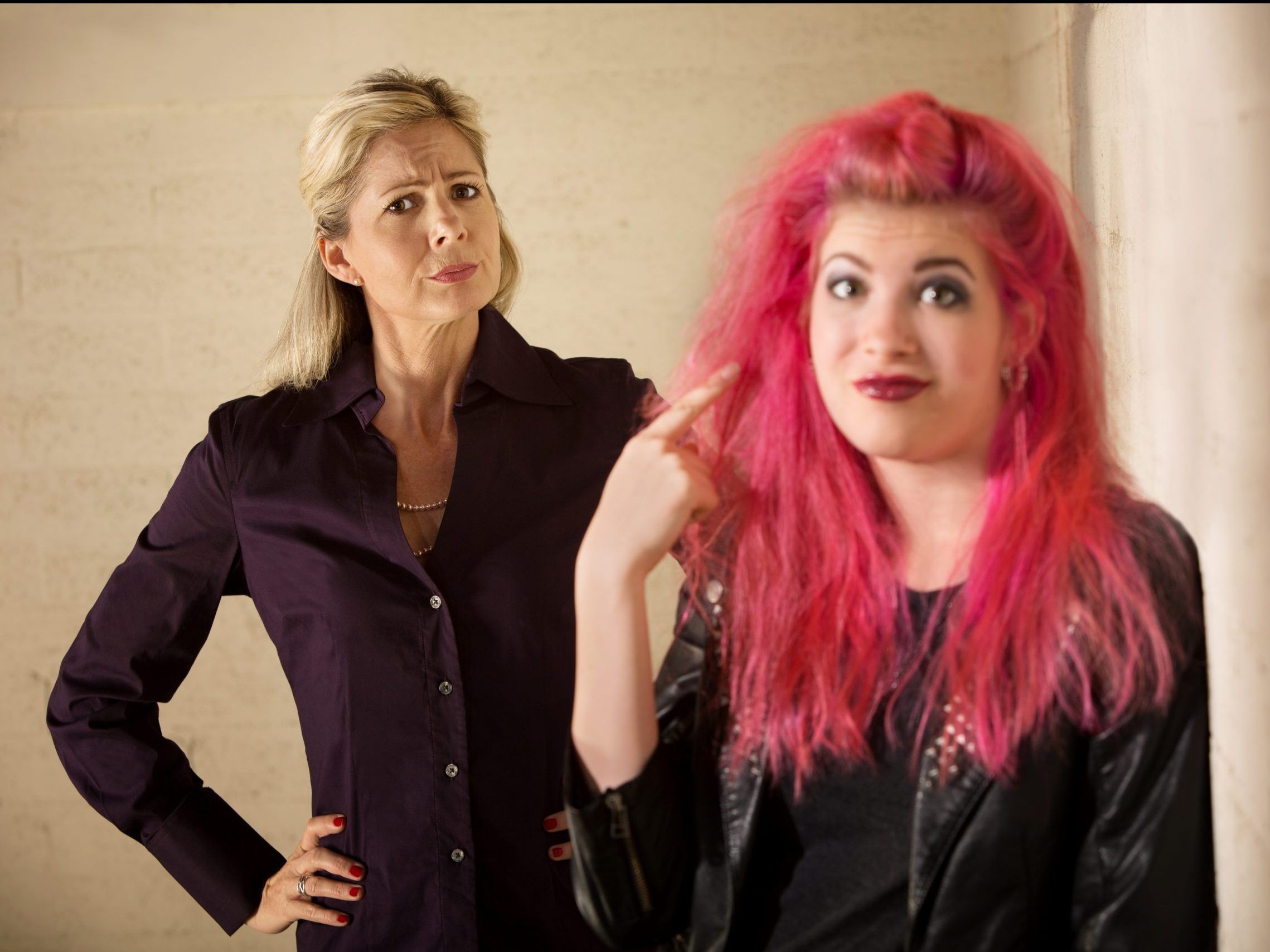 ASK AMY: Judged person wants to learn not to judge | Toronto Sun