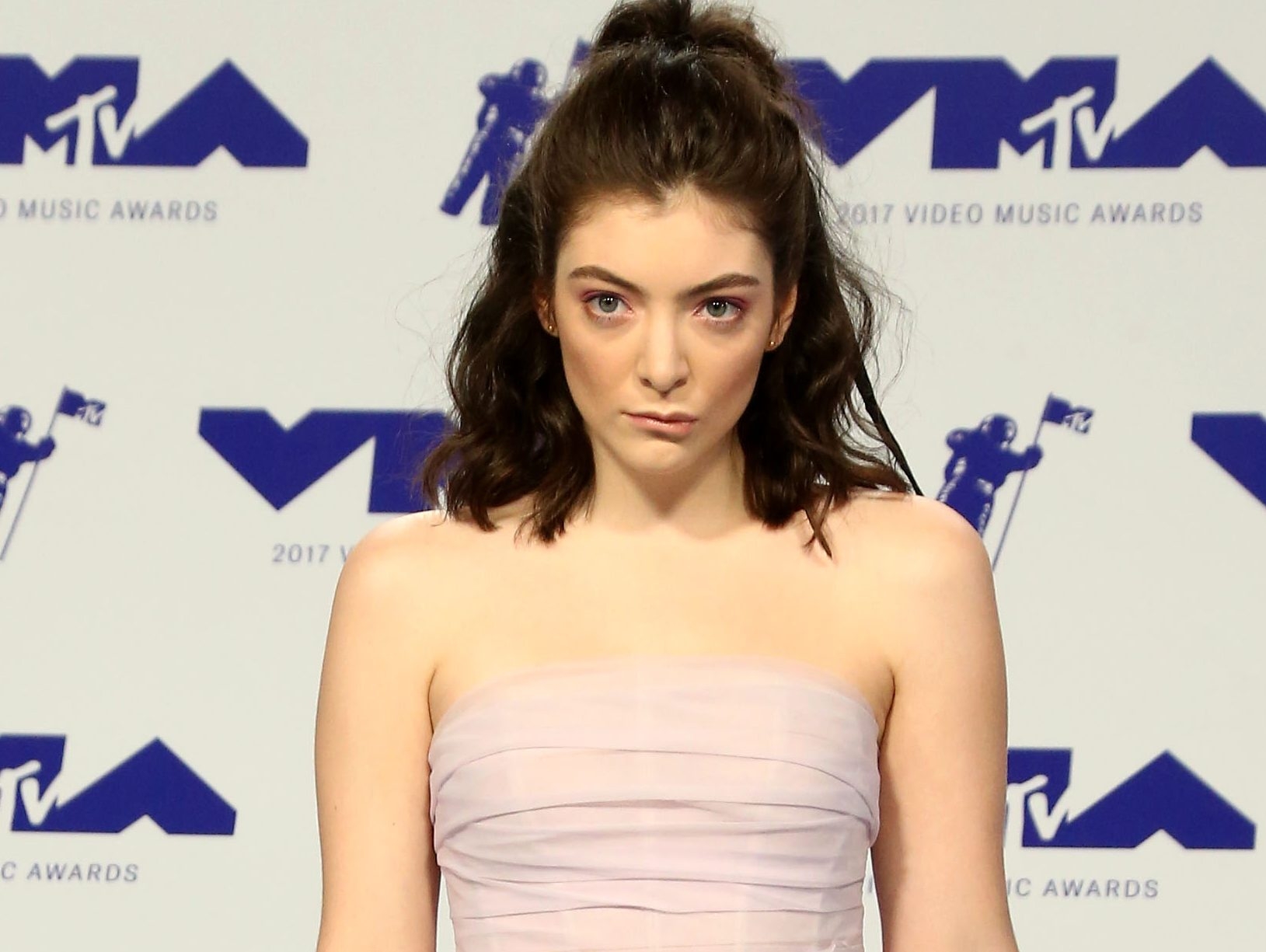 Lorde’s former manager fired for sexual harassment | Toronto Sun