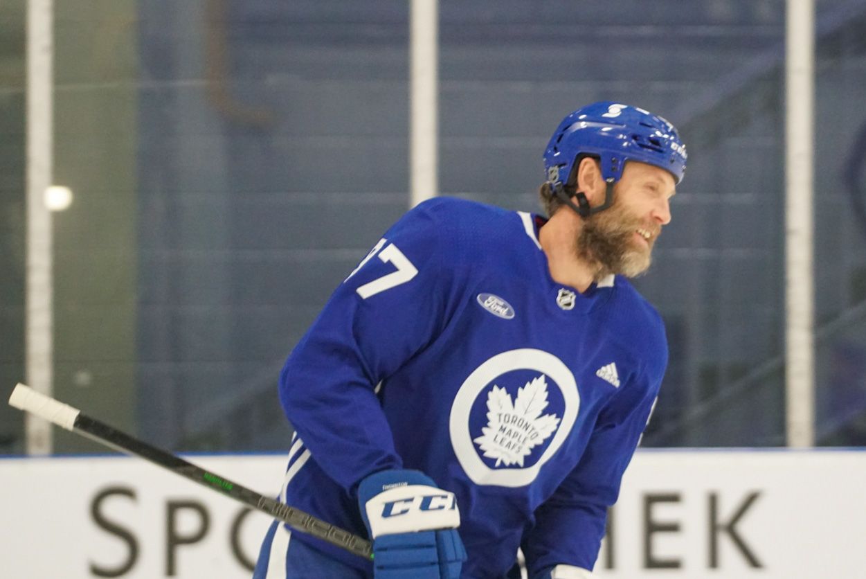 Old pro Joe impresses young Leafs | Toronto Sun