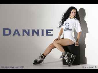 SUNshine Girl Dannie | Toronto Sun