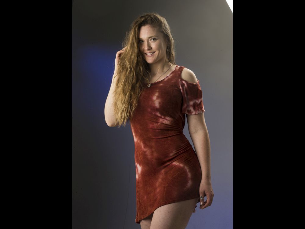 SUNshine Girl Emily | Toronto Sun