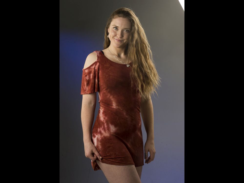 SUNshine Girl Emily | Toronto Sun