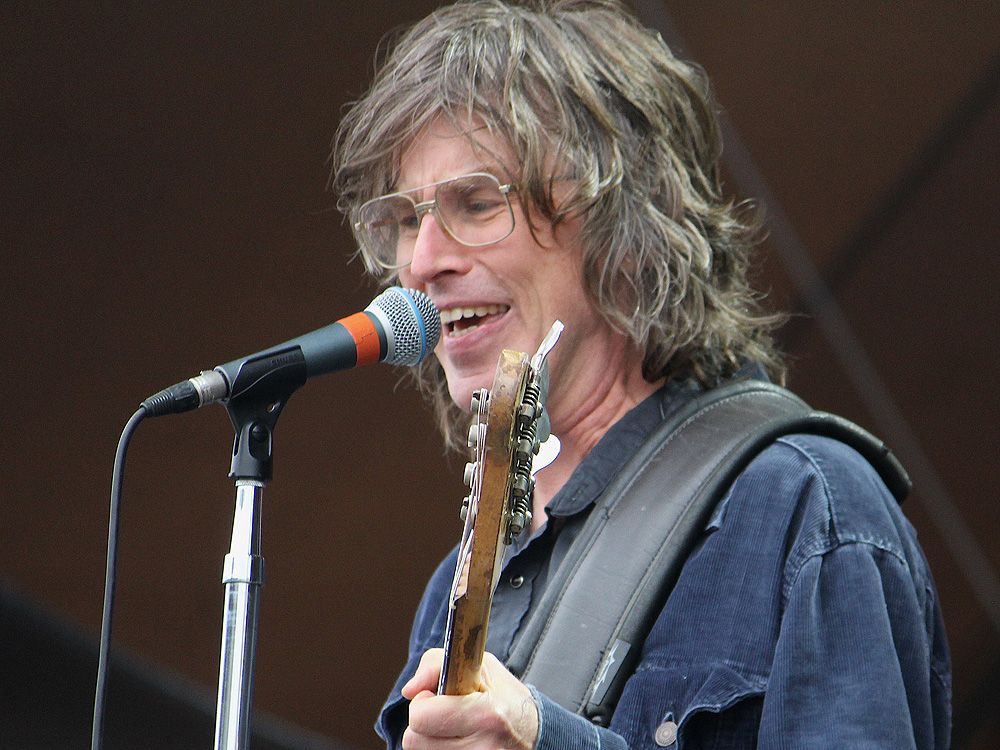 'IT'S A DRAG': Sloan's Chris Murphy battling Bell's palsy | Toronto Sun