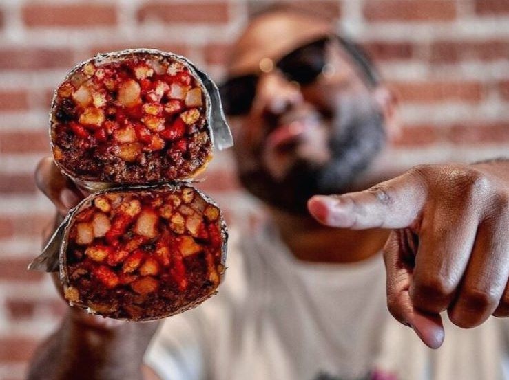 U.S. burrito French fry chain opening in Toronto, Alberta | Toronto Sun