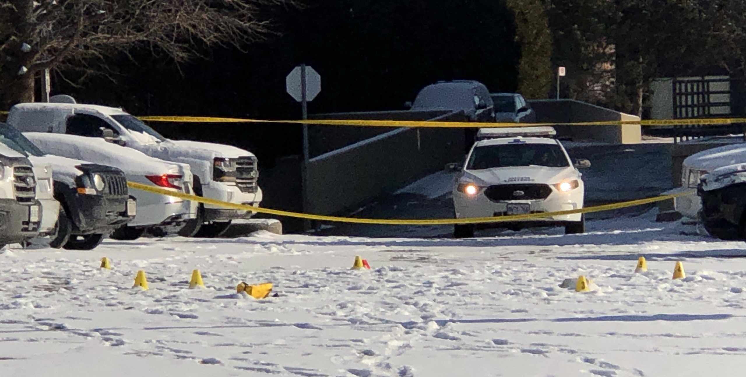 Police find Toronto's sixth homicide victim of 2021 in parking lot ...