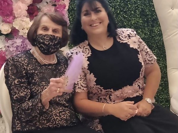 LEVY: Mom in her 90s turned away from second vaccination | Toronto Sun