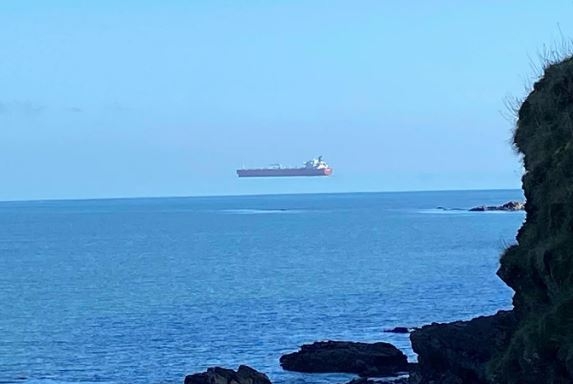 Flying ship not actually a flying ship | Toronto Sun