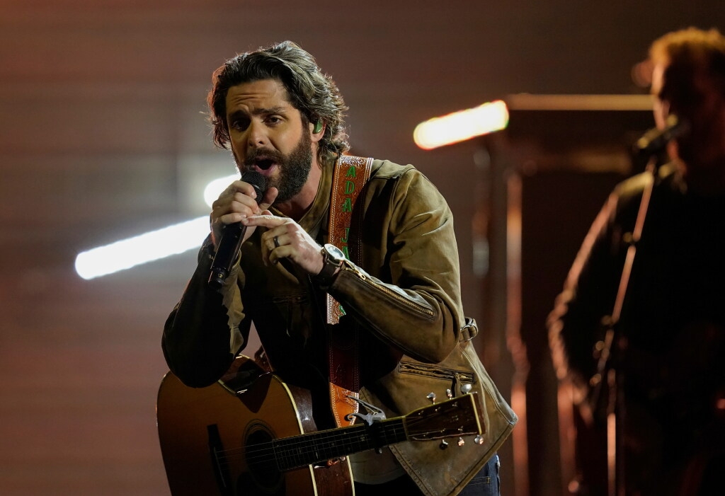 Thomas Rhett to become father of four | Toronto Sun