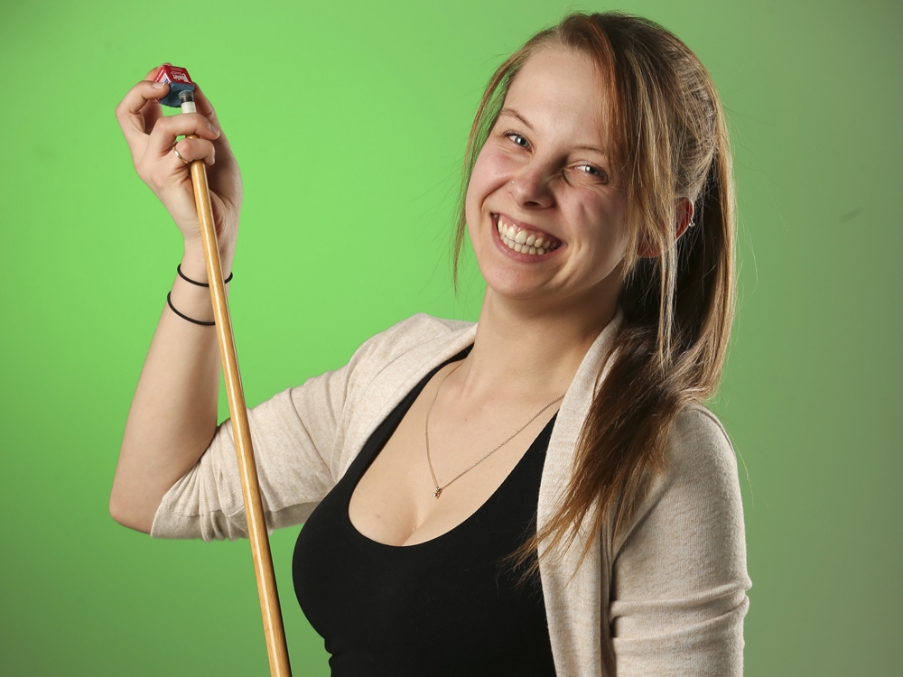 SUNshine Girl Samma | Toronto Sun