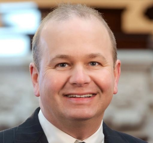 Ohio senator drives during virtual meeting on distracted driving ...