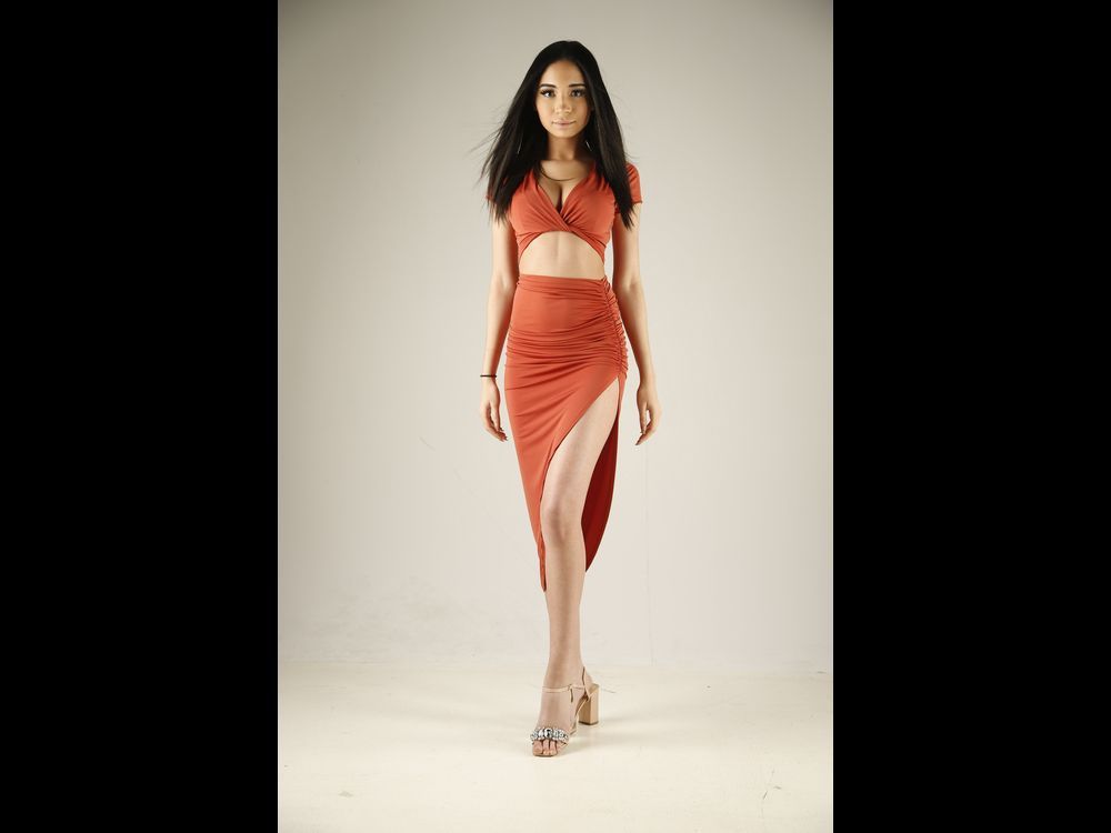 SUNshine Girl Karlye | Toronto Sun