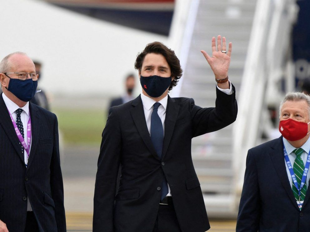 Trudeau lands in England for G7 summit as leaders pressed to share ...