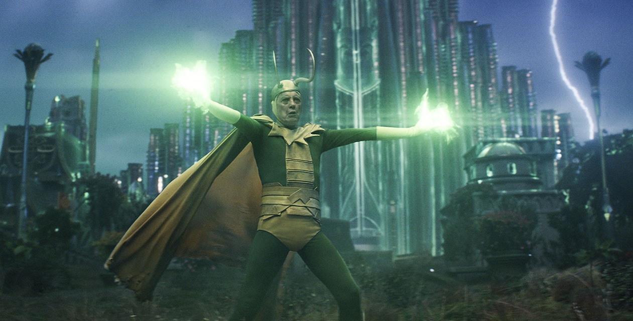 Loki Lowdown Richard E Grant Wanted Ripped Classic Loki Instead Of Kermit The Frog Canoecom