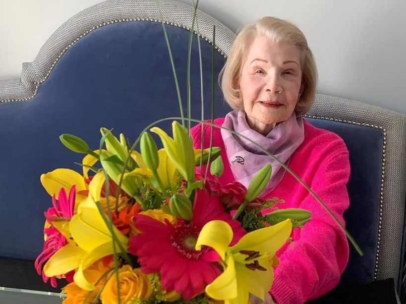 Priscilla Presley leads tributes as her mother dies at 95 | Toronto Sun