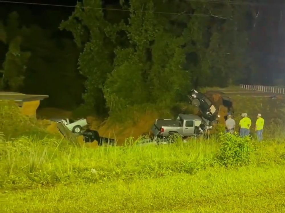 In Hurricane Ida's wake, Louisiana faces a month with no power as heat ...