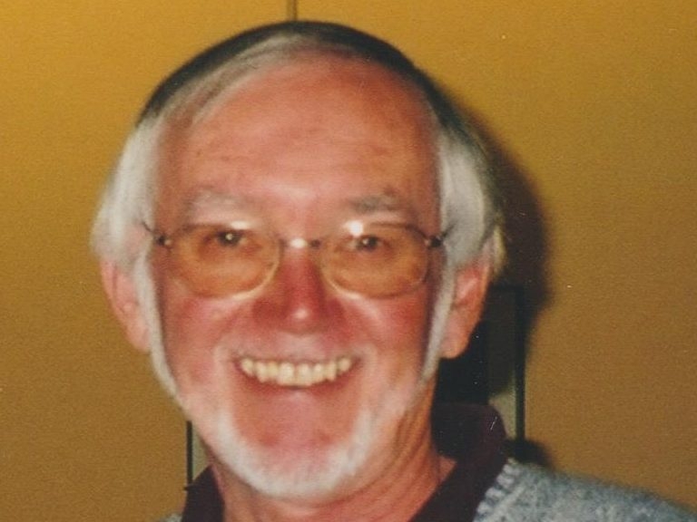 WARMINGTON: Hockey legend Al Shaw made his mark off ice -- over lunch ...