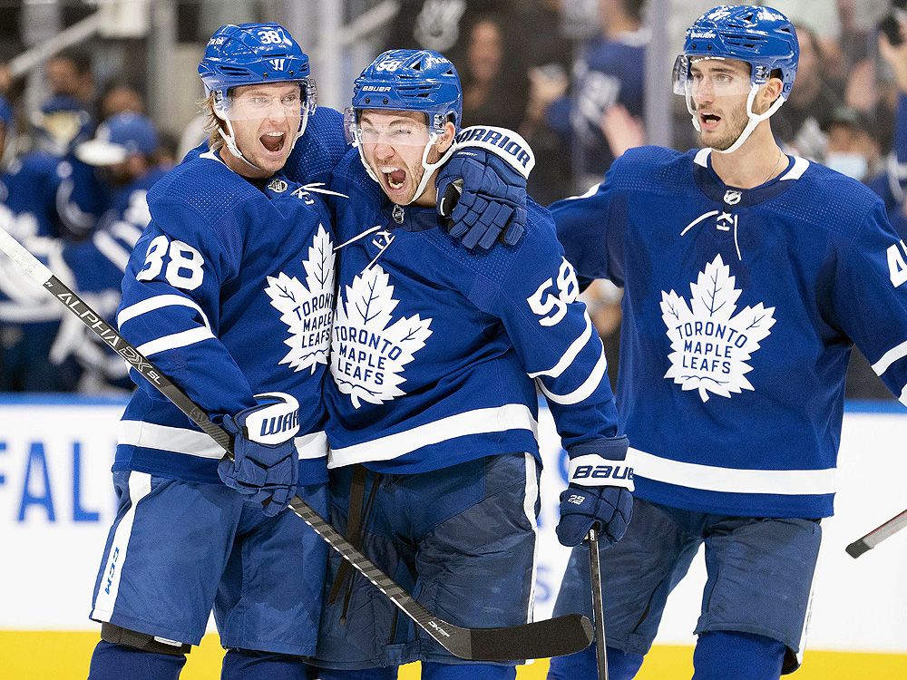Tavares' three points lead Maple Leafs to victory against visiting Red ...