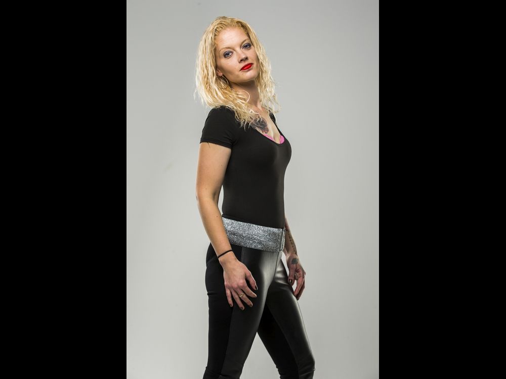 SUNshine Girl Hillary | Toronto Sun