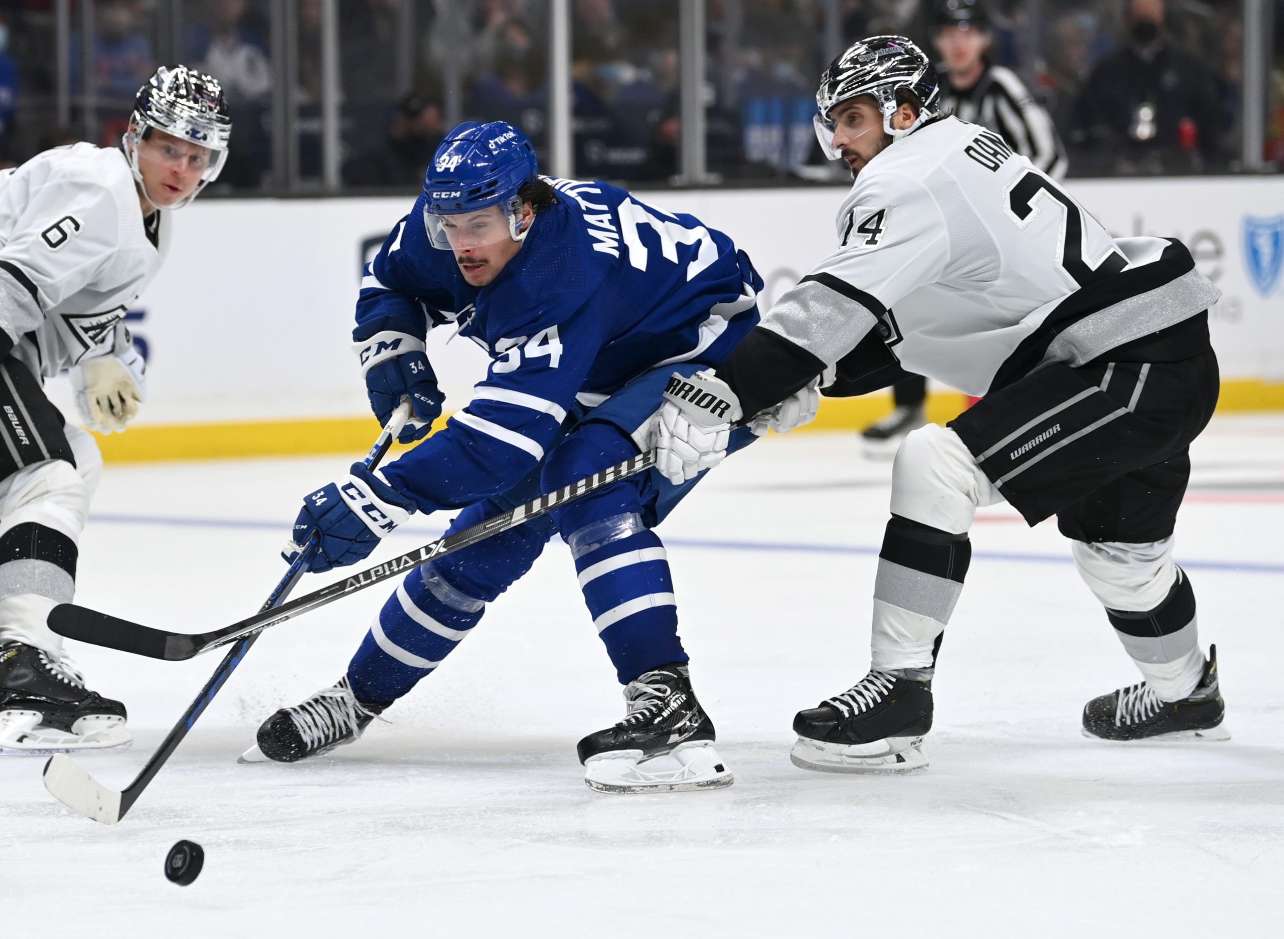 Maple Leafs run over Kings, set season-high with six goals | Toronto Sun