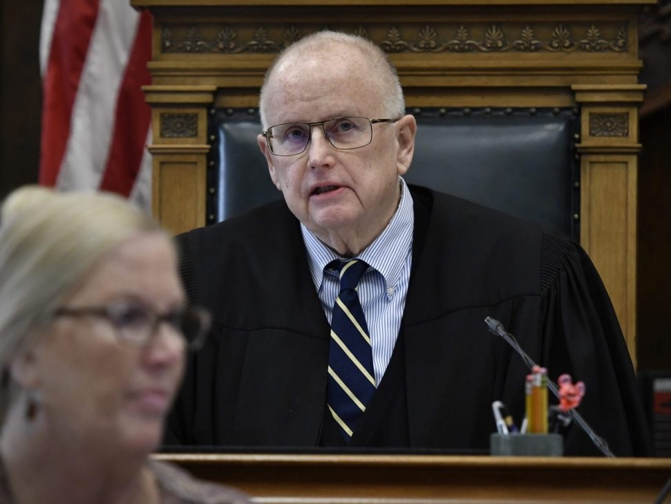 Jury in Rittenhouse trial takes deliberations into fourth day, MSNBC ...