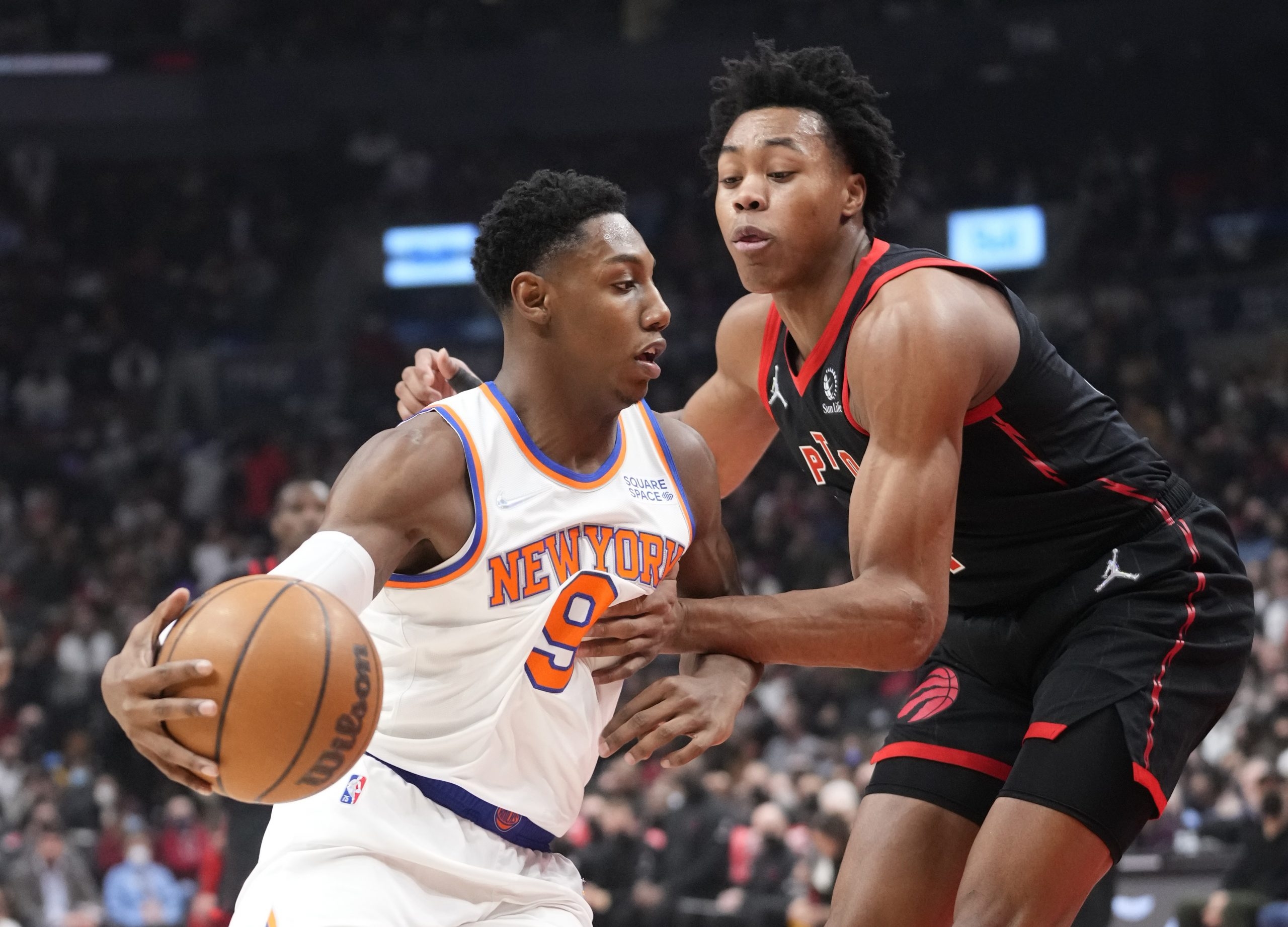Starters go deep as Raptors edge Knicks | Toronto Sun