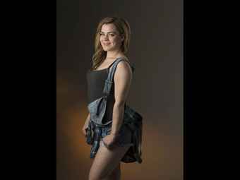 SUNshine Girl Vicky | Toronto Sun