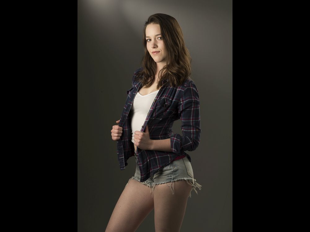 SUNshine Girl Sarah | Toronto Sun