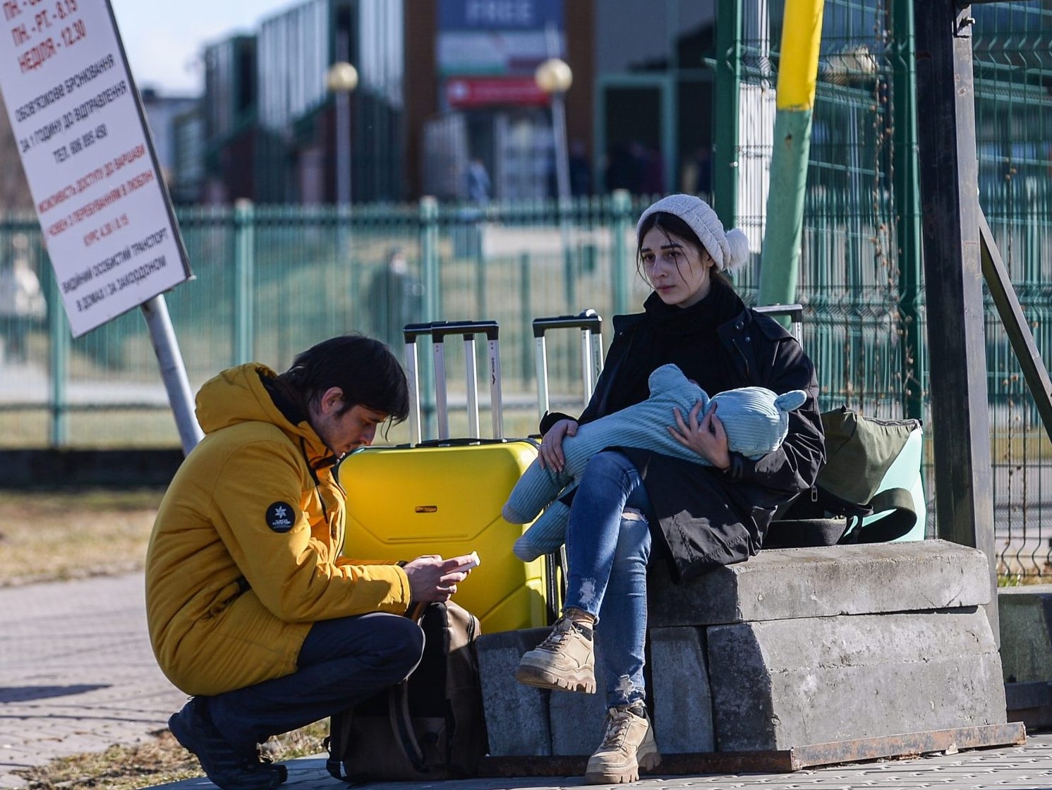 Central European countries brace for Ukrainian refugees | Toronto Sun