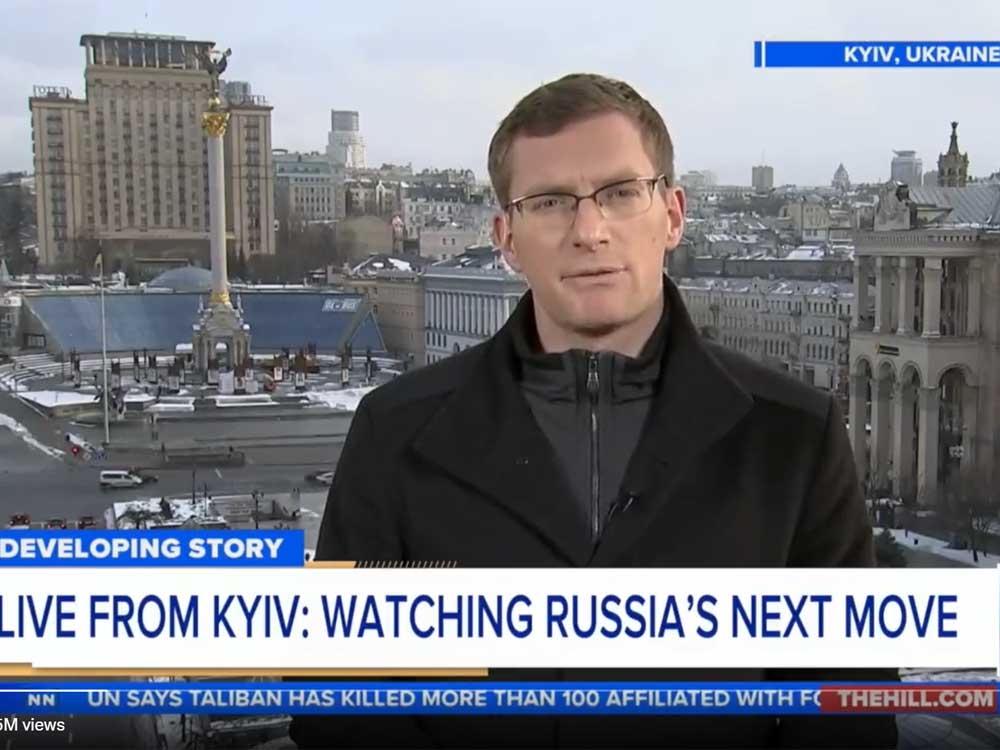 Journalist goes viral reporting from Ukraine in six languages | Toronto Sun