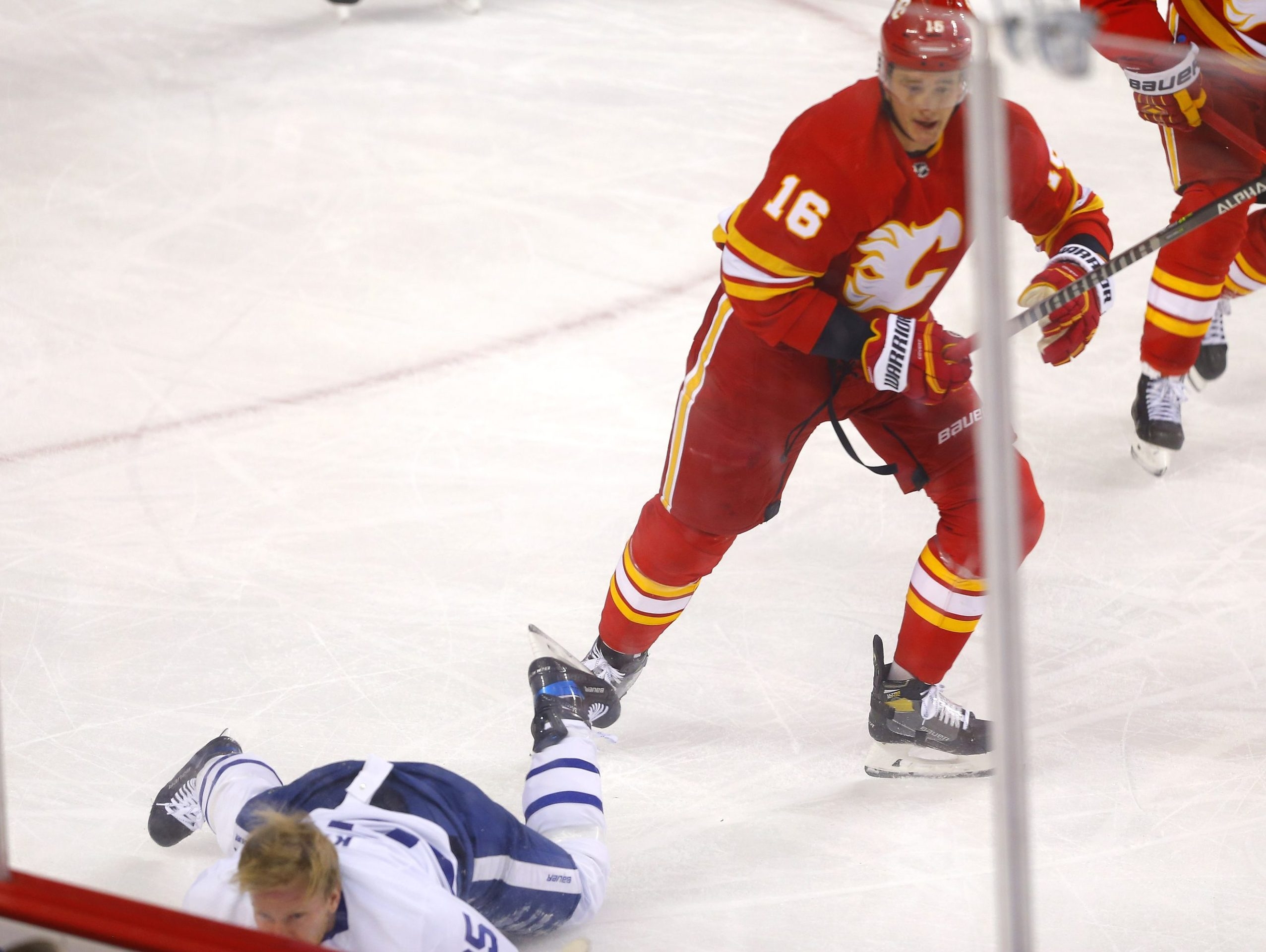 Maple Leafs lose Kase, six-game winning streak ends with thud in loss ...