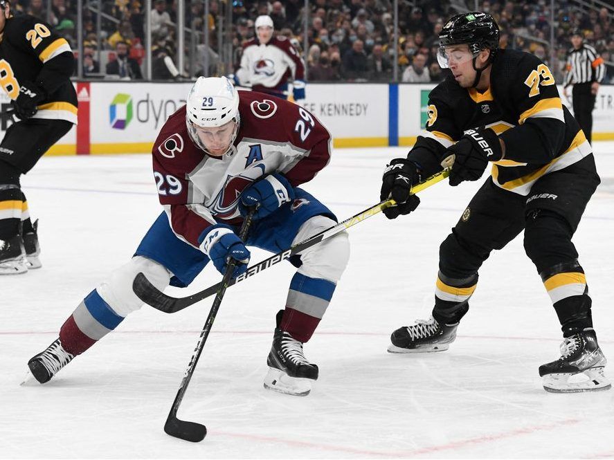 NHL: No discipline for Nathan MacKinnon for slashing linesman | Toronto Sun