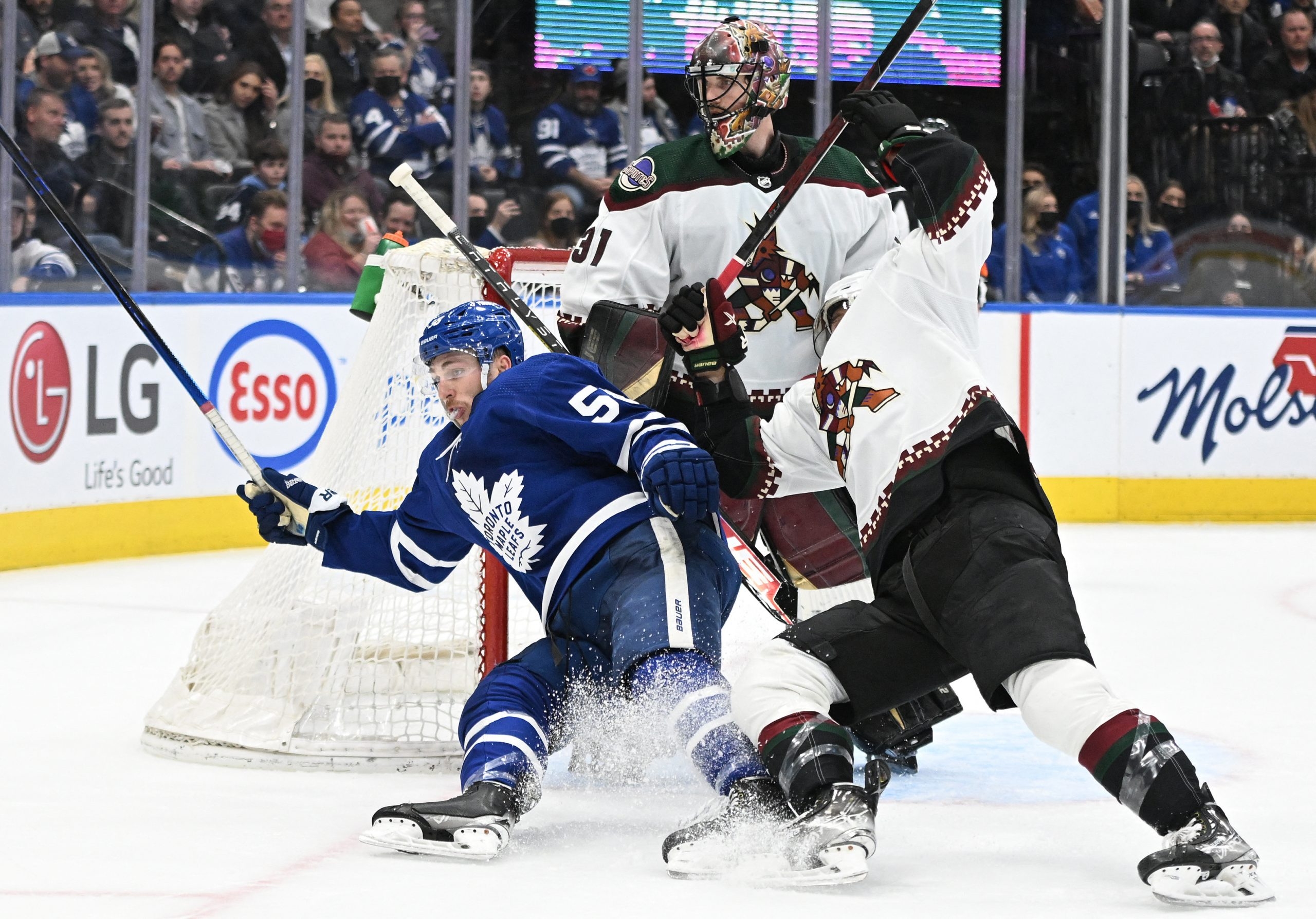 Maple Leafs look to the fresh air for their stale team defence ...