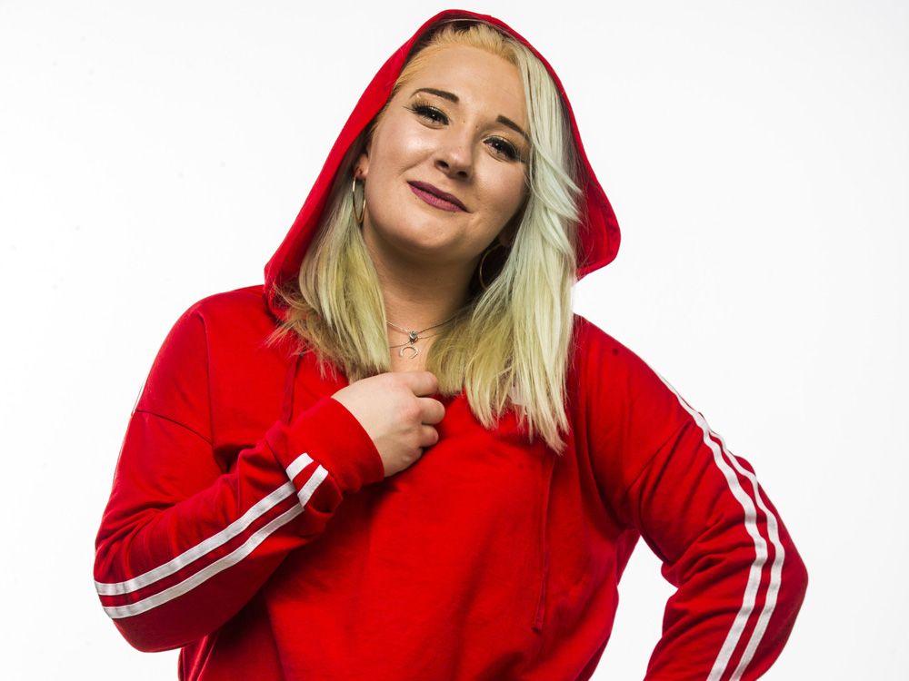 SUNshine Girl Jacqueline | Toronto Sun