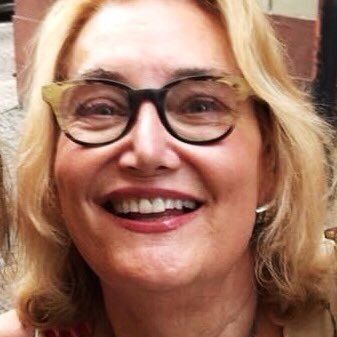 Trans psychologist says 'peer pressure' causing teens to transition ...