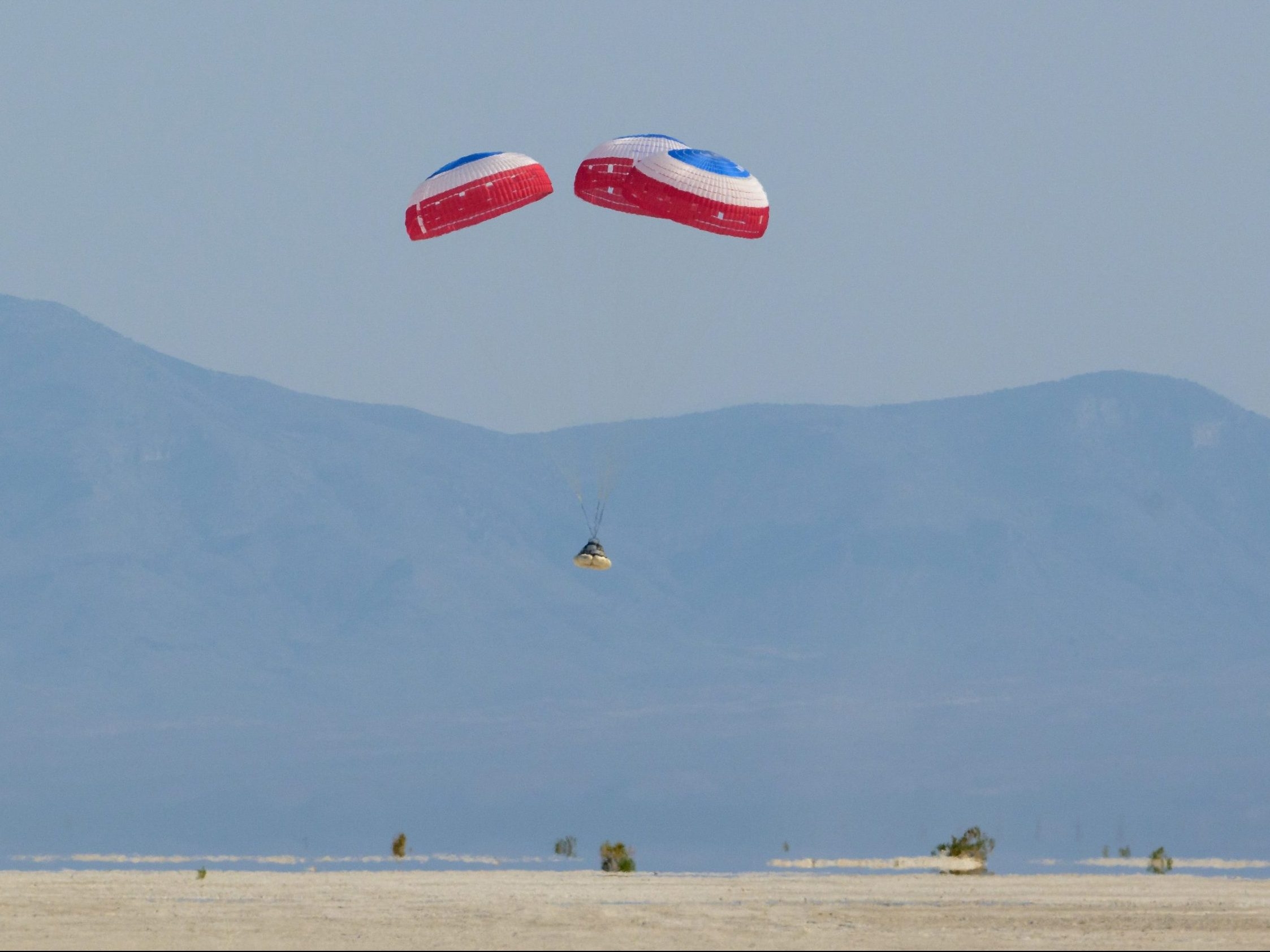 Boeing Starliner capsule returns to Earth | Toronto Sun