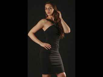 SUNshine Girl Sasha | Toronto Sun