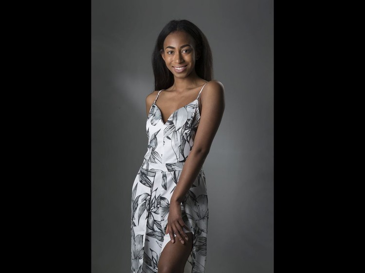 SUNshine Girl Kiara | Toronto Sun