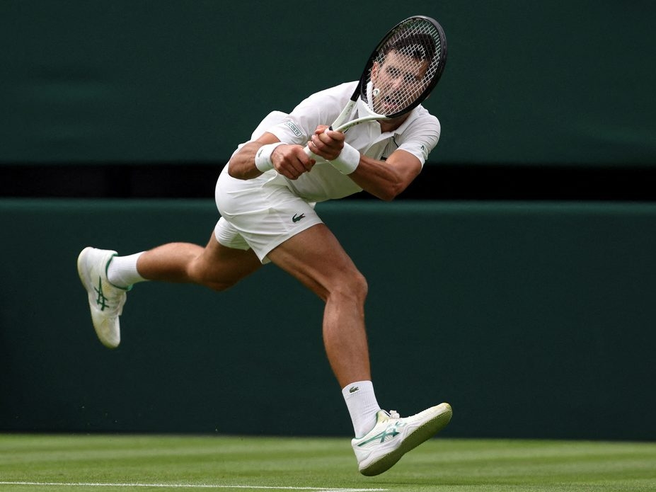 Novak Djokovic pushed early but wins Wimbledon opener | Toronto Sun Novak Djokovic pushed early but wins Wimbledon opener | Toronto Sun