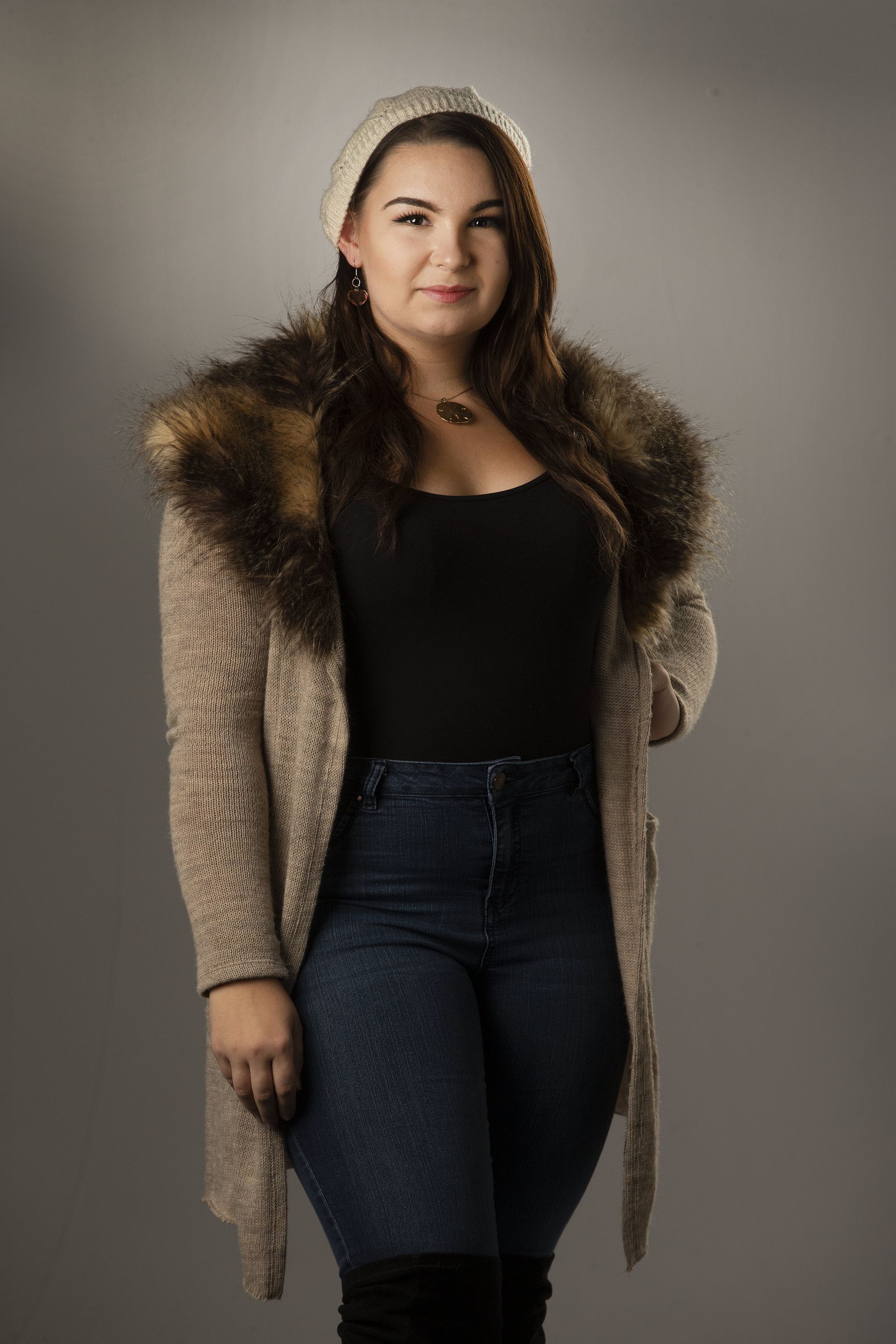 SUNshine Girl Shelby | Toronto Sun