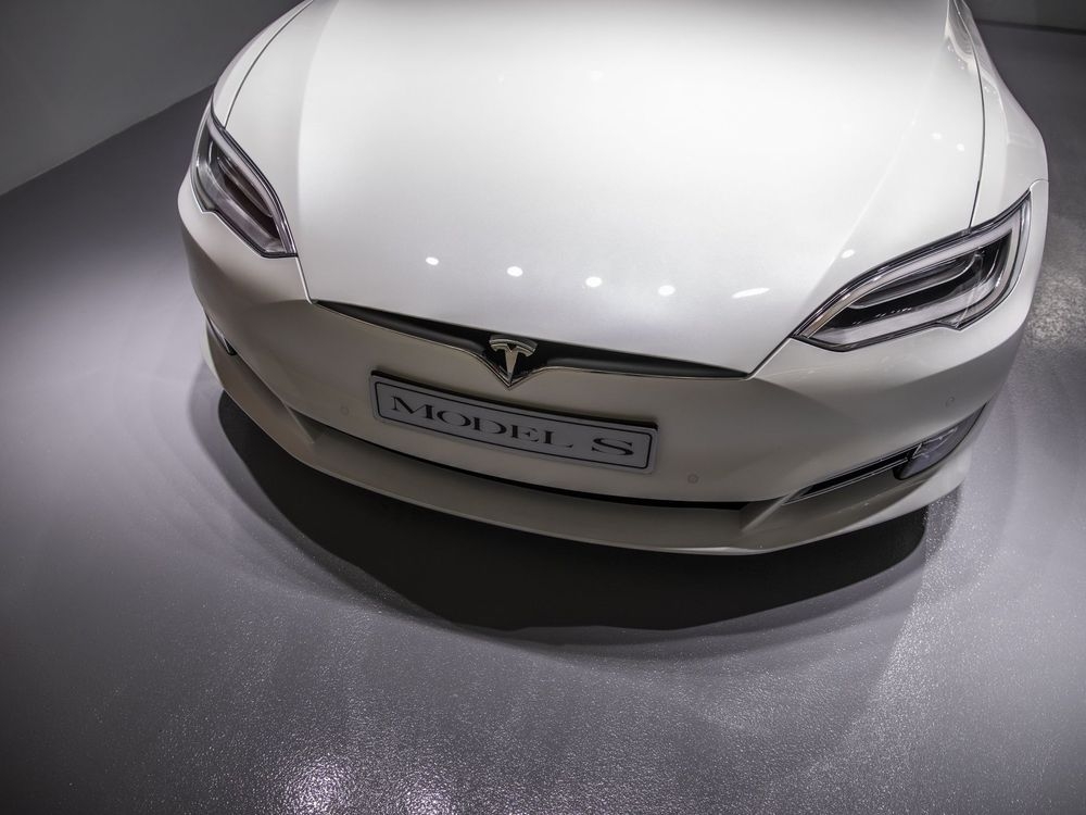 Tesla Crash Victim Was 99 To Blame For His Death Jury Says Toronto Sun